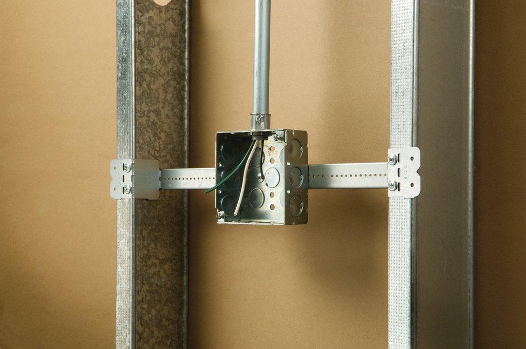 Caddy TSGB16 Telescoping Box Bracket 11"-18" Stud Space 1-1/2" 2-1/8 ...