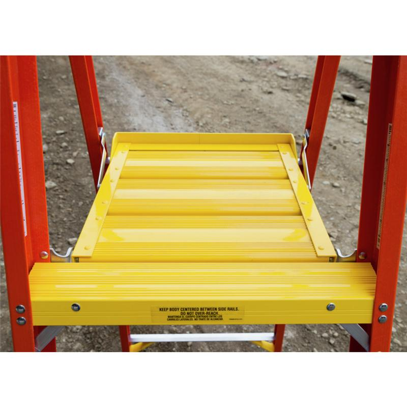 Werner PD6210 12ft Type IA Fiberglass Podium Ladder, 300lb Load ...