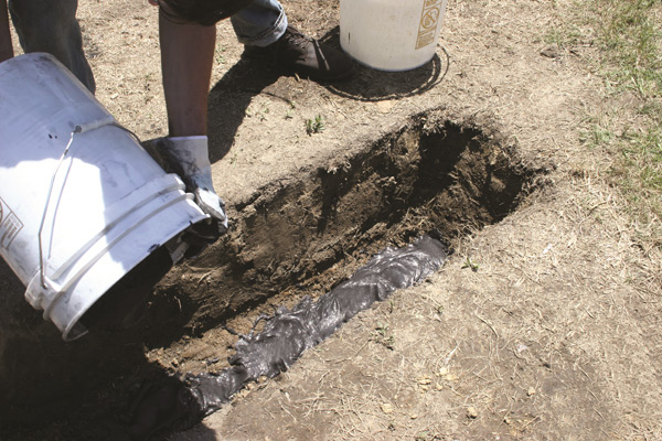 Erico GEM25A 25 lb Bag Ground Enhancement Material | Crawford Electric ...