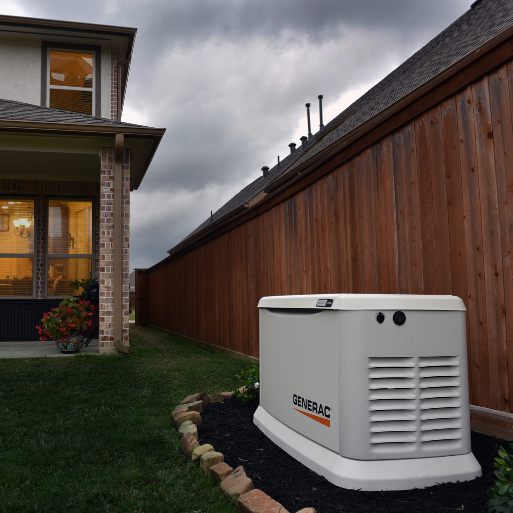 Generac 7042-2 (WIFI) 22/19.5 KW Air-Cooled Standby Generator w/ WiFi ...