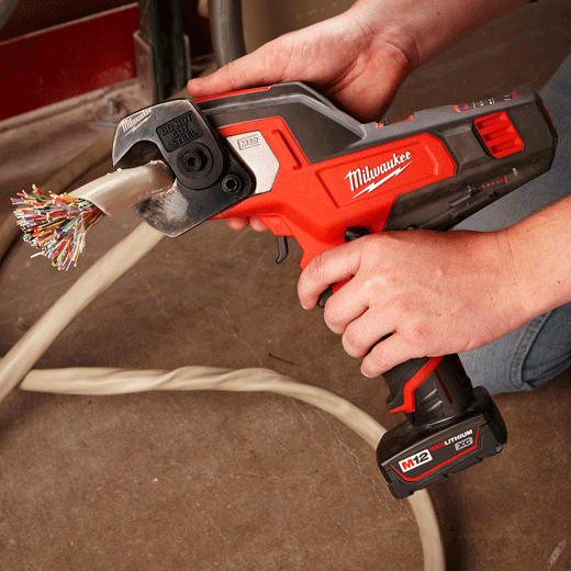 Milwaukee 2472-20 M12™ 600 MCM Cable Cutter Tool Only | Crawford ...