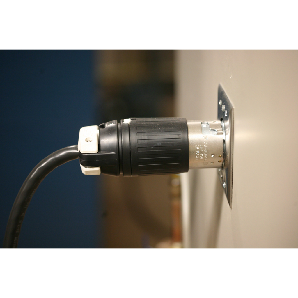 Hubbell CS8365-C 50A 3Ph 250V AC Twist-Lock Black Nylon Plug, Straight ...