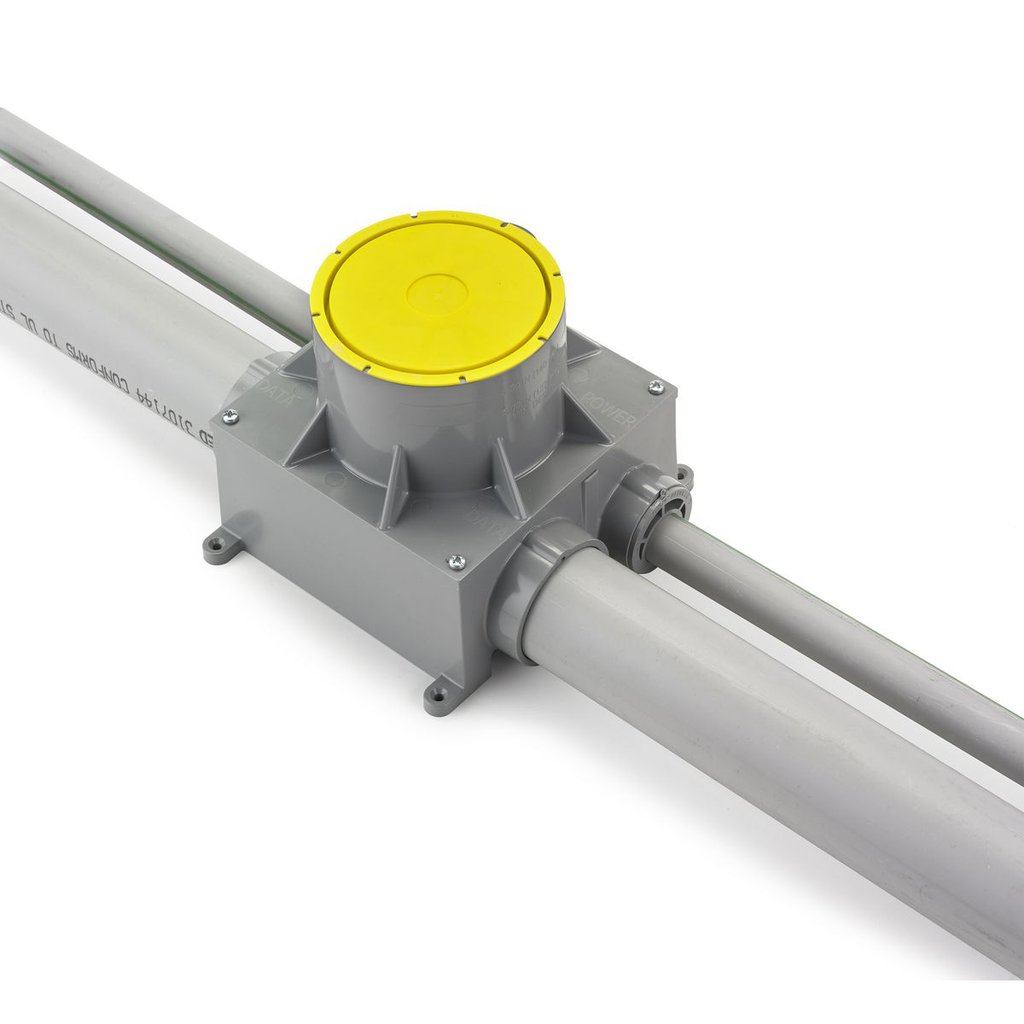 Hubbell CFBS1R4PFB S1R FB 4 PLASTIC FLOOR BOX | Viking Electric